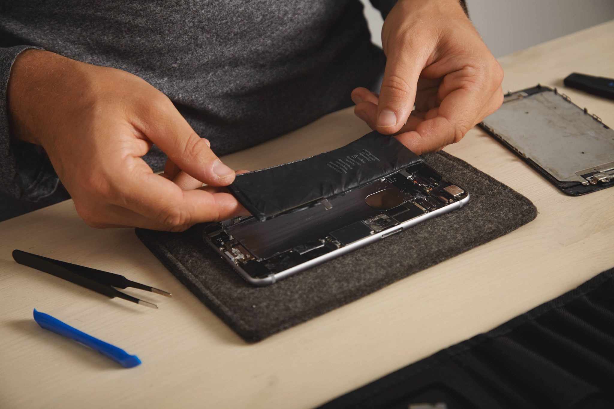 DIY Phone Repair Guide: Tips, Tools, and Tackling Common Issues